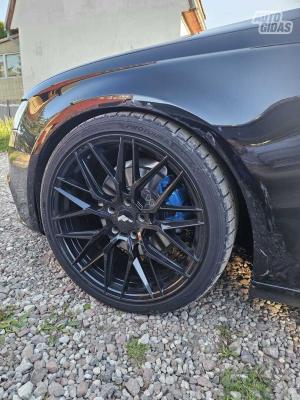 Black Audi A4 2008 in Klaipeda, with an engine capacity of 2.00 L and mileage of 332 thousand km for 4200 €, photo 14 on AUTOMOTO.COM.LV