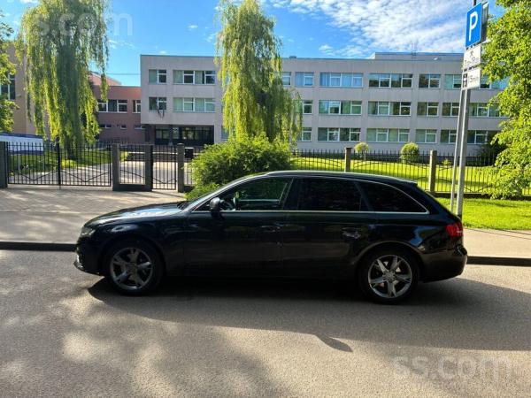 Melns Audi A4 2008 Rīga, ar dzinēja tilpumu 2.00 L un nobraukumu 369 tūkst. km par 5490 €, foto 3 vietnē AUTOMOTO.COM.LV