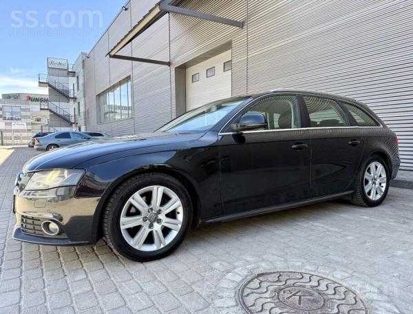 Black Audi A4 2008 in Riga, with an engine capacity of 2.00 L and mileage of 393 thousand km for 3490 €, photo 3 on AUTOMOTO.COM.LV