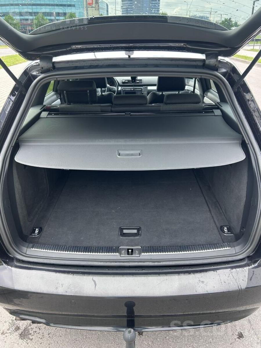 Melns Audi A4 2008 Rīga, ar dzinēja tilpumu 2.00 L un nobraukumu 286 tūkst. km par 4250 €, foto 5 vietnē AUTOMOTO.COM.LV