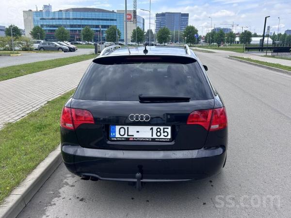 Black Audi A4 2008 in Riga, with an engine capacity of 2.00 L and mileage of 286 thousand km for 4250 €, photo 8 on AUTOMOTO.COM.LV