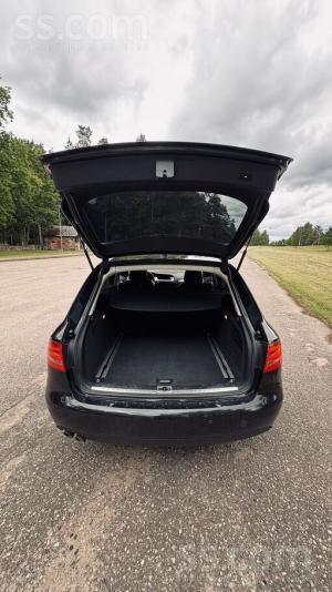 Black Audi A4 2008 in Valmiera, with an engine capacity of 2.00 L and mileage of 327 thousand km for 5100 €, photo 6 on AUTOMOTO.COM.LV