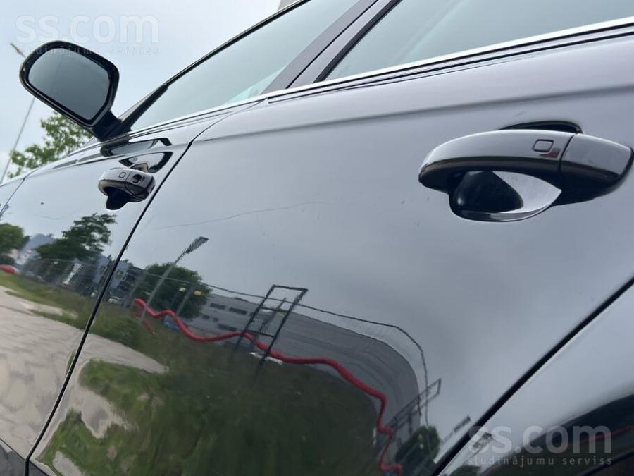 Black Audi A4 2008 in Riga, with an engine capacity of 2.00 L and mileage of 333 thousand km for 4250 €, photo 17 on AUTOMOTO.COM.LV