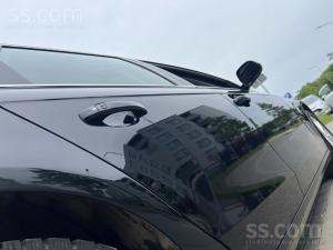 Black Audi A4 2008 in Riga, with an engine capacity of 2.00 L and mileage of 333 thousand km for 4250 €, photo 18 on AUTOMOTO.COM.LV