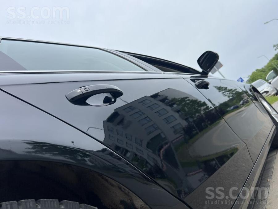 Black Audi A4 2008 in Riga, with an engine capacity of 2.00 L and mileage of 333 thousand km for 4250 €, photo 18 on AUTOMOTO.COM.LV