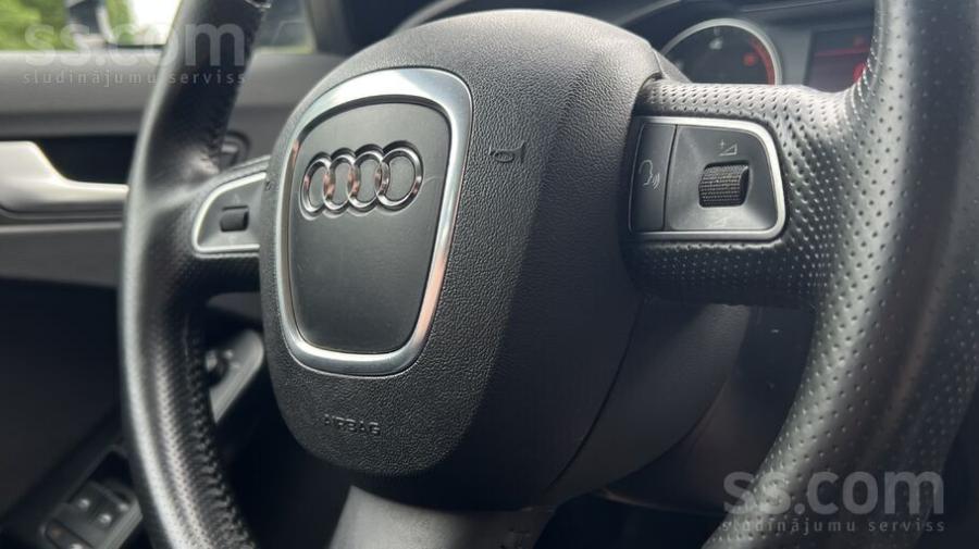 Black Audi A4 2008 in Riga, with an engine capacity of 2.00 L and mileage of 333 thousand km for 4250 €, photo 31 on AUTOMOTO.COM.LV