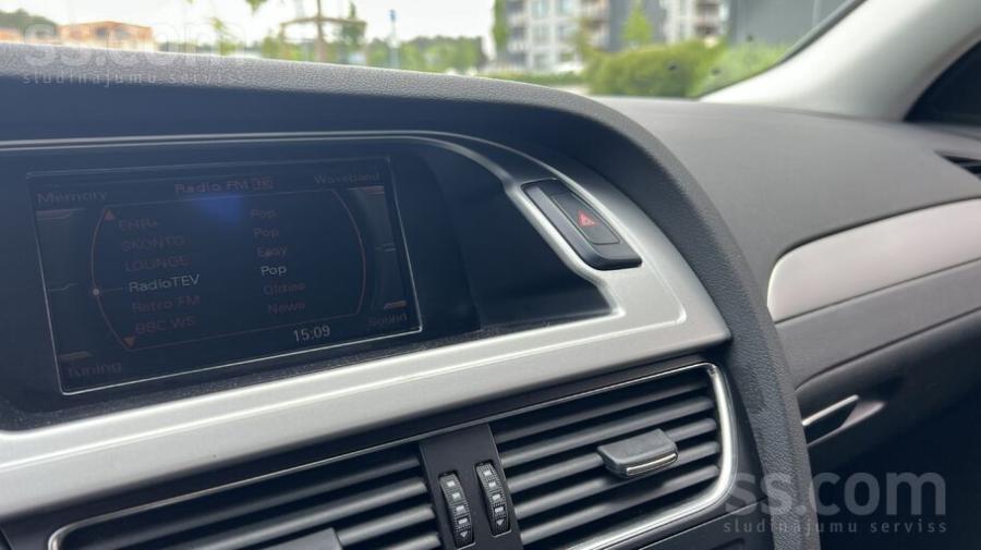 Black Audi A4 2008 in Riga, with an engine capacity of 2.00 L and mileage of 333 thousand km for 4250 €, photo 35 on AUTOMOTO.COM.LV