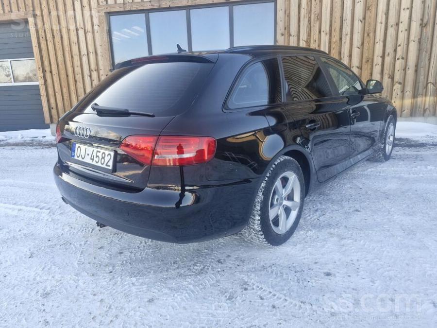 Melns Audi A4 2008 Rīga, ar dzinēja tilpumu 2.00 L un nobraukumu 310 tūkst. km par 5900 €, foto 9 vietnē AUTOMOTO.COM.LV