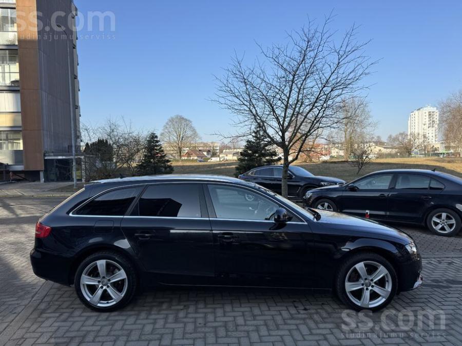 Black Audi A4 2008 in Riga, with an engine capacity of 2.00 L and mileage of 273 thousand km for 5990 €, photo 4 on AUTOMOTO.COM.LV