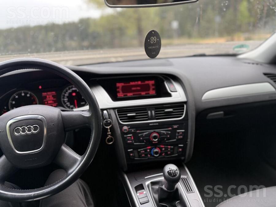 Melns Audi A4 2008 Valka, ar dzinēja tilpumu 1.80 L un nobraukumu 222 tūkst. km par 5100 €, foto 9 vietnē AUTOMOTO.COM.LV
