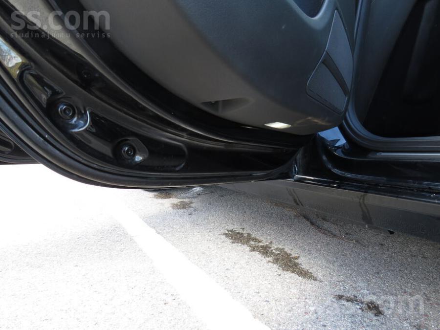 Melns Audi A4 2008 Rīga, ar dzinēja tilpumu 2.00 L un nobraukumu 328 tūkst. km par 5000 €, foto 10 vietnē AUTOMOTO.COM.LV