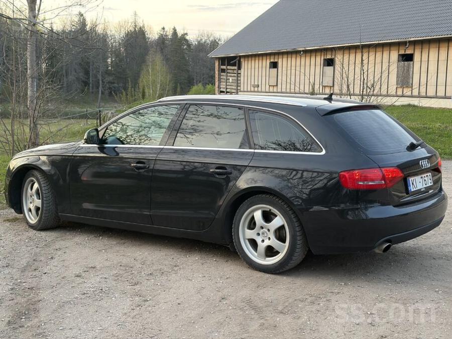 Черный Ауди А4 2008 в Валмиера, объемом двигателя 2.70 л и пробегом 350 тыс. км за 4200 €, фото 4 на AUTOMOTO.COM.LV