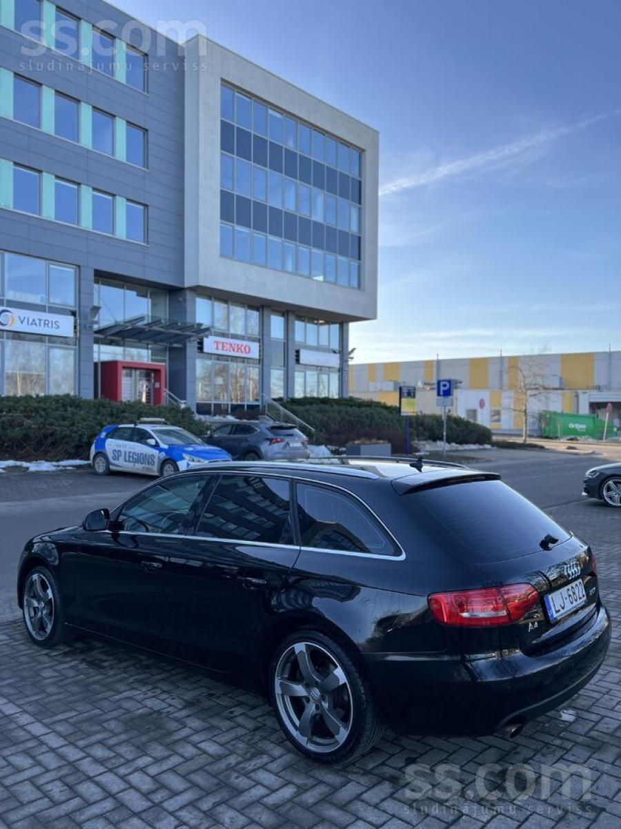 Black Audi A4 2008 in Riga, with an engine capacity of 2.00 L and mileage of 299 thousand km for 5300 €, photo 5 on AUTOMOTO.COM.LV