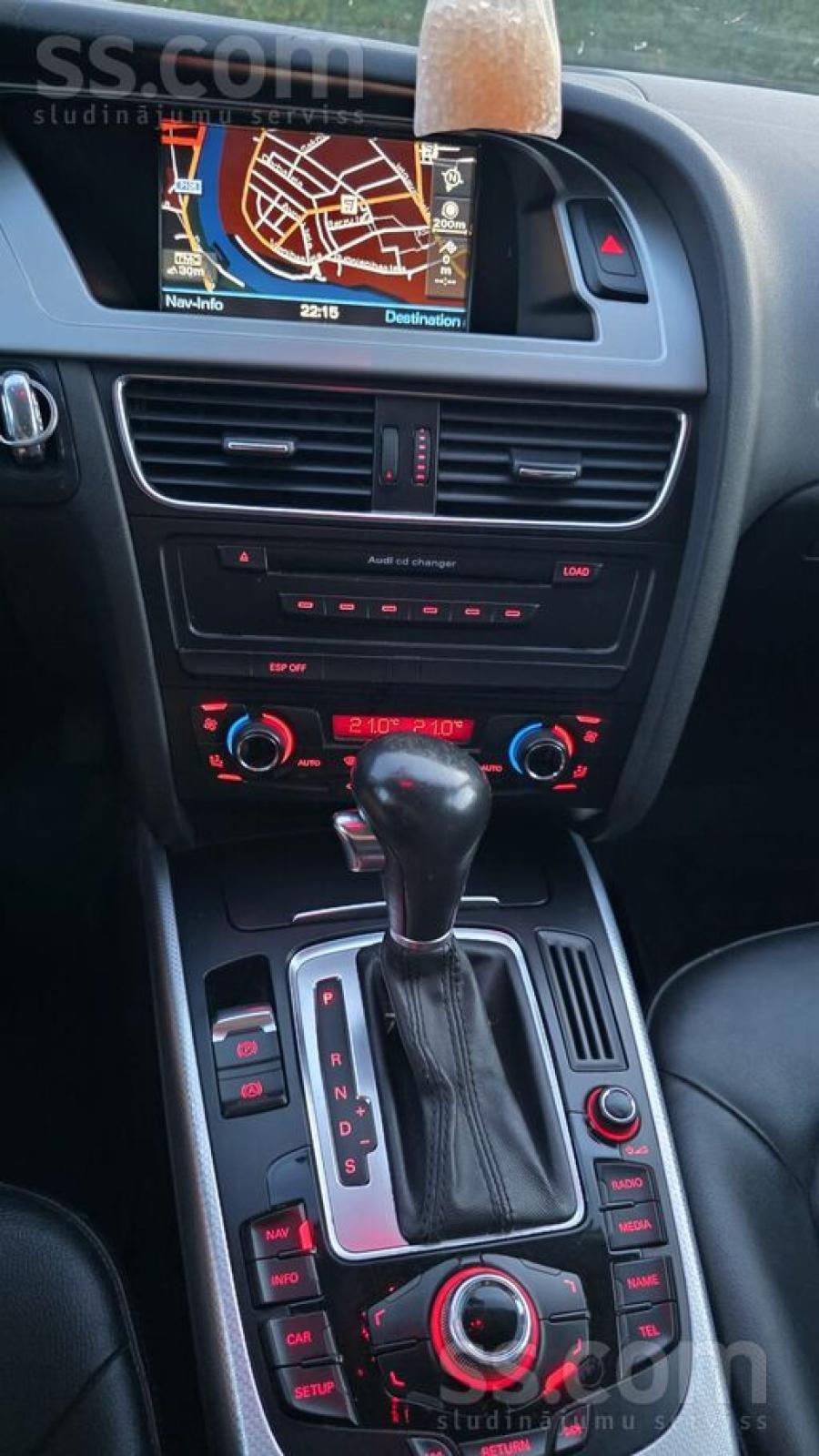 Melns Audi A4 2008 Kuldīga, ar dzinēja tilpumu 2.00 L un nobraukumu 431 tūkst. km par 5300 €, foto 23 vietnē AUTOMOTO.COM.LV