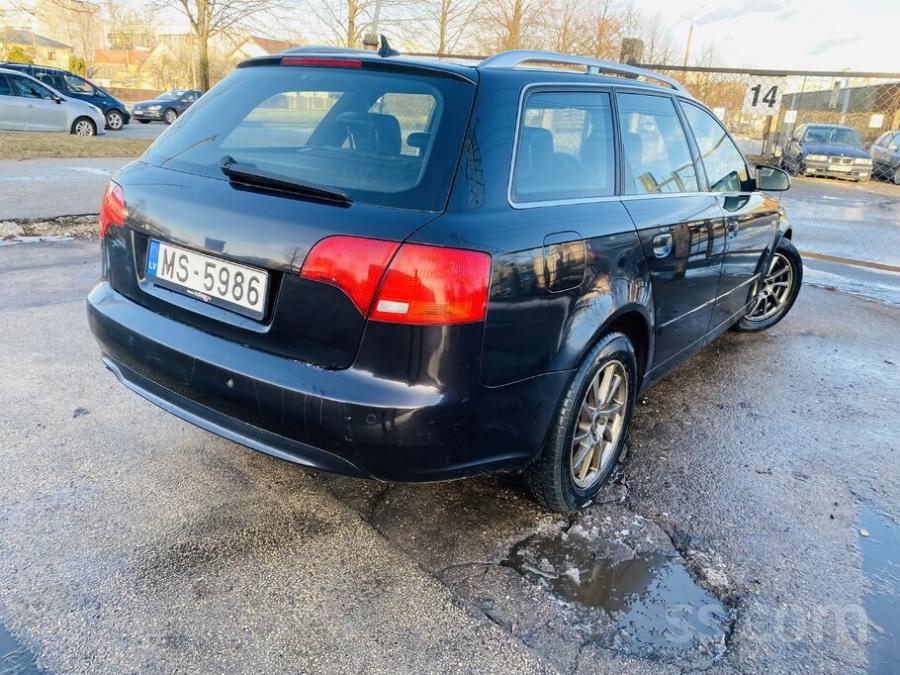 Black Audi A4 2008 in Riga, with an engine capacity of 2.00 L and mileage of 376 thousand km for 1800 €, photo 1 on AUTOMOTO.COM.LV