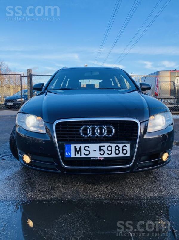 Black Audi A4 2008 in Riga, with an engine capacity of 2.00 L and mileage of 376 thousand km for 1800 €, photo 3 on AUTOMOTO.COM.LV