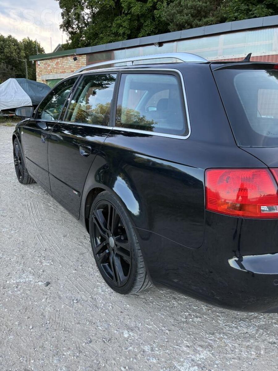 Black Audi A4 2008 in Riga, with an engine capacity of 2.00 L and mileage of 305 thousand km for 4090 €, photo 9 on AUTOMOTO.COM.LV