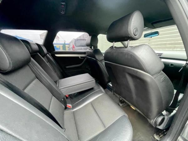 Melns Audi A4 2008 Rīga, ar dzinēja tilpumu 2.00 L un nobraukumu 0 tūkst. km par 3000 €, foto 9 vietnē AUTOMOTO.COM.LV