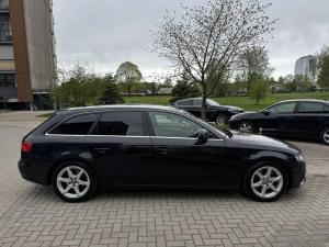 Black Audi A4 2008 in Riga, with an engine capacity of 2.00 L and mileage of 376 thousand km for 4690 €, photo 3 on AUTOMOTO.COM.LV