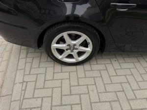 Black Audi A4 2008 in Riga, with an engine capacity of 2.00 L and mileage of 376 thousand km for 4690 €, photo 10 on AUTOMOTO.COM.LV