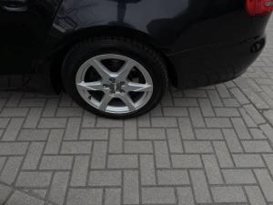 Black Audi A4 2008 in Riga, with an engine capacity of 2.00 L and mileage of 376 thousand km for 4690 €, photo 12 on AUTOMOTO.COM.LV
