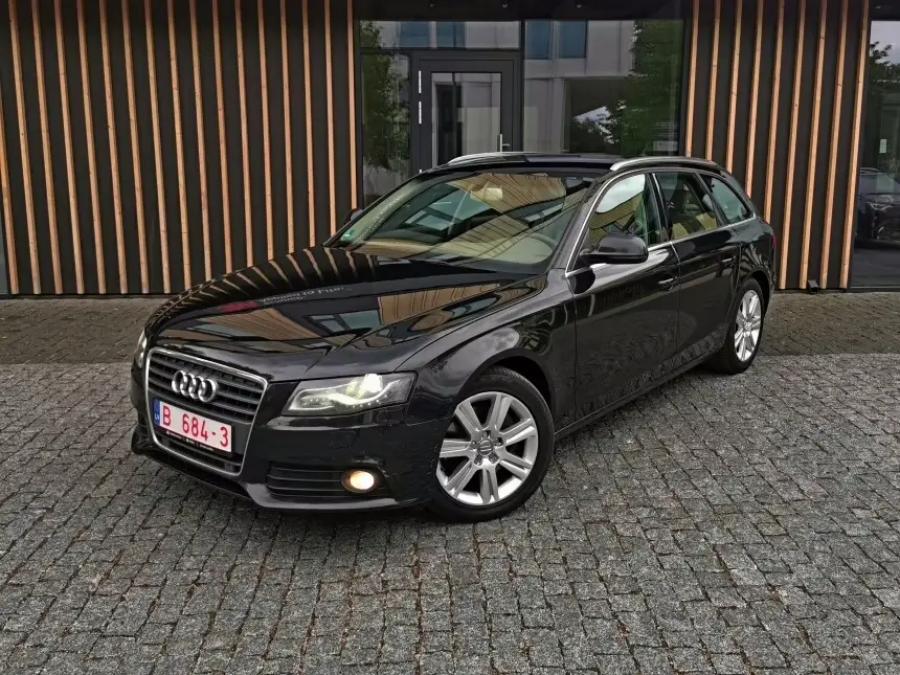 Black Audi A4 2008 in Riga, with an engine capacity of 2.70 L and mileage of 231 thousand km for 6590 €, photo 5 on AUTOMOTO.COM.LV