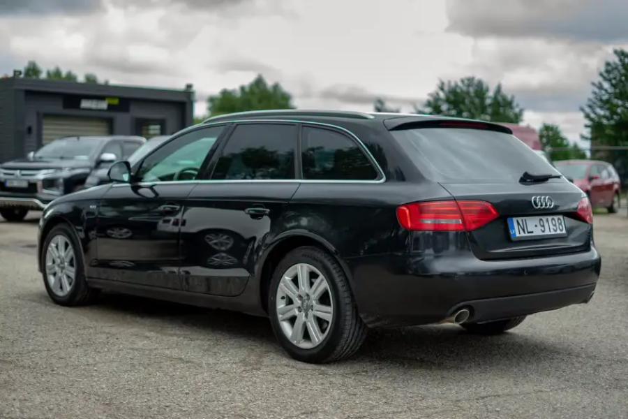 Melns Audi A4 2008 Liepāja, ar dzinēja tilpumu 3.00 L un nobraukumu 230 tūkst. km par 6850 €, foto 3 vietnē AUTOMOTO.COM.LV