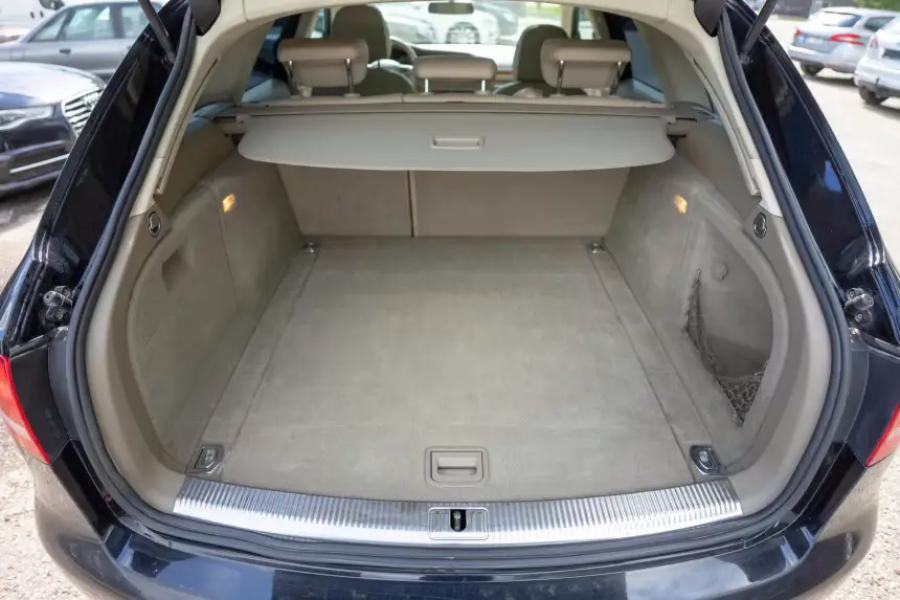 Melns Audi A4 2008 Liepāja, ar dzinēja tilpumu 3.00 L un nobraukumu 230 tūkst. km par 6850 €, foto 13 vietnē AUTOMOTO.COM.LV