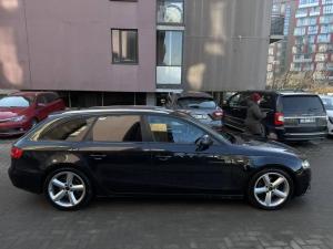 Black Audi A4 2008 in Riga, with an engine capacity of 2.00 L and mileage of 304 thousand km for 3990 €, photo 4 on AUTOMOTO.COM.LV
