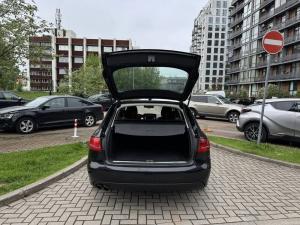 Black Audi A4 2008 in Riga, with an engine capacity of 2.00 L and mileage of 391 thousand km for 4490 €, photo 6 on AUTOMOTO.COM.LV