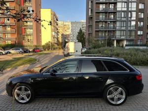 Black Audi A4 2008 in Riga, with an engine capacity of 2.70 L and mileage of 334 thousand km for 4490 €, photo 6 on AUTOMOTO.COM.LV