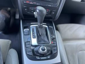 Melns Audi A4 2008 Liepāja, ar dzinēja tilpumu 2.00 L un nobraukumu 297 tūkst. km par 6750 €, foto 22 vietnē AUTOMOTO.COM.LV