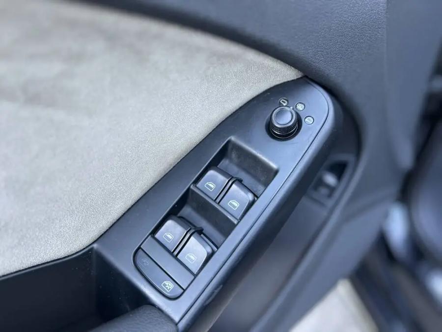 Melns Audi A4 2008 Liepāja, ar dzinēja tilpumu 2.00 L un nobraukumu 297 tūkst. km par 6750 €, foto 26 vietnē AUTOMOTO.COM.LV