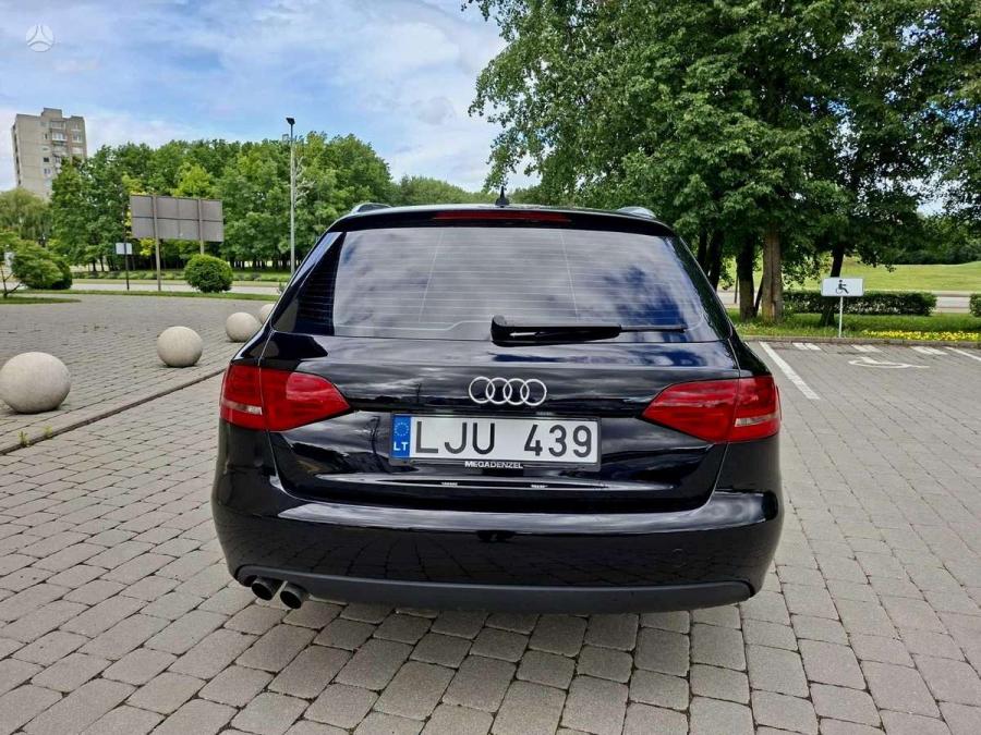 Melns Audi A4 2008 Kauņa, ar dzinēja tilpumu 1.97 L un nobraukumu 287 tūkst. km par 6000 €, foto 26 vietnē AUTOMOTO.COM.LV