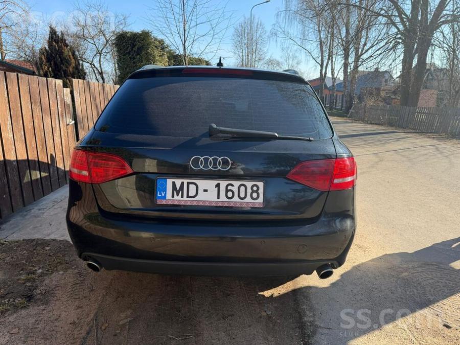 Melns Audi A4 2008 Jēkabpils, ar dzinēja tilpumu 2.70 L un nobraukumu 323 tūkst. km par 1700 €, foto 1 vietnē AUTOMOTO.COM.LV