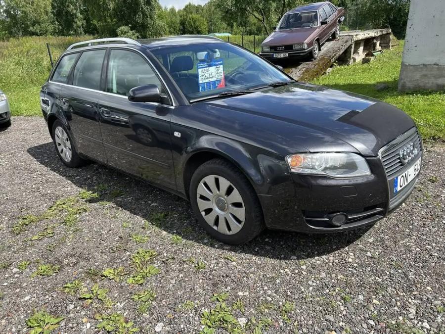 Melns Audi A4 2008 Limbaži, ar dzinēja tilpumu 2.00 L un nobraukumu 280 tūkst. km par 4250 €, foto 4 vietnē AUTOMOTO.COM.LV