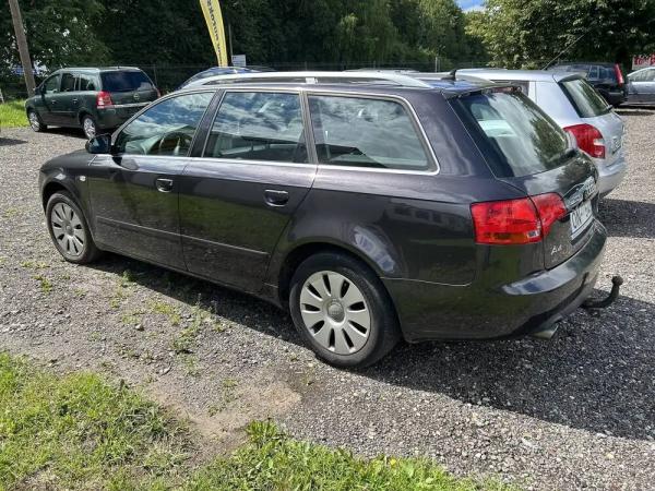 Melns Audi A4 2008 Limbaži, ar dzinēja tilpumu 2.00 L un nobraukumu 280 tūkst. km par 4250 €, foto 6 vietnē AUTOMOTO.COM.LV