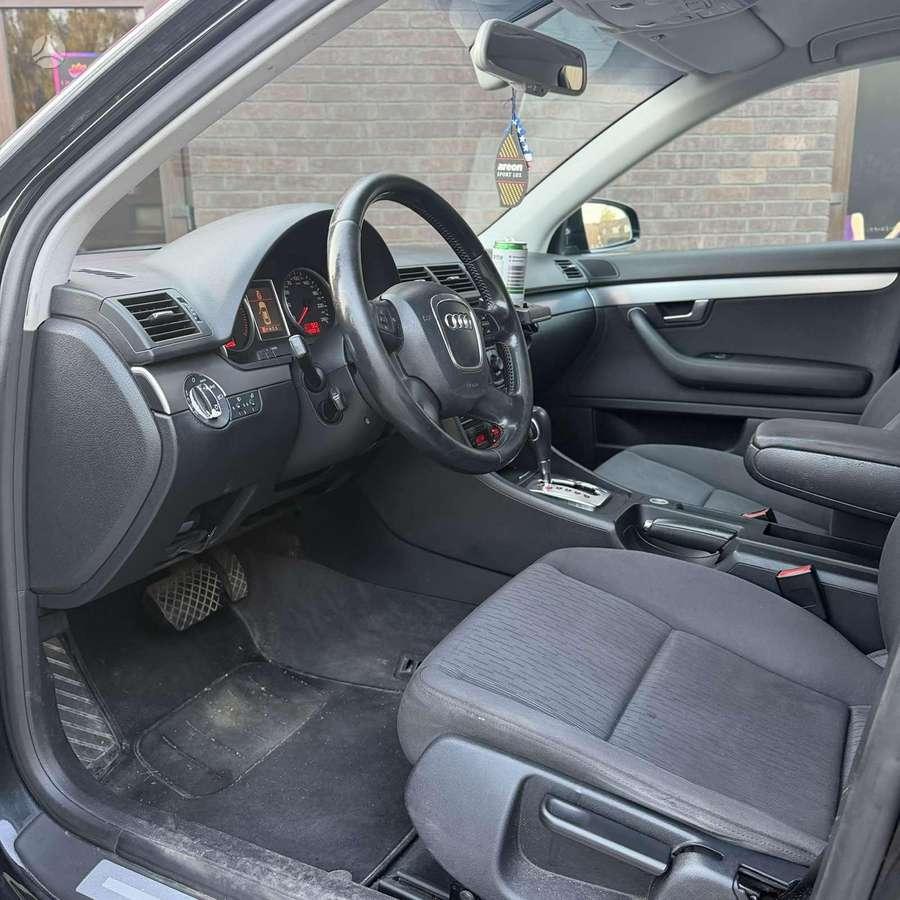 Melns Audi A4 2008 Kaišiadorys, ar dzinēja tilpumu 1.99 L un nobraukumu 413 tūkst. km par 2850 €, foto 13 vietnē AUTOMOTO.COM.LV