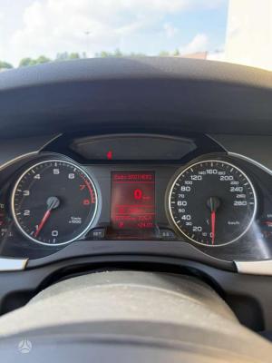 Melns Audi A4 2008 Viļņa, ar dzinēja tilpumu 1.80 L un nobraukumu 221 tūkst. km par 4100 €, foto 13 vietnē AUTOMOTO.COM.LV