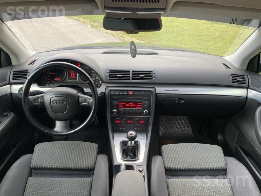 Black Audi A4 2008 in Riga, with an engine capacity of 2.00 L and mileage of 246 thousand km for 3950 €, photo 13 on AUTOMOTO.COM.LV