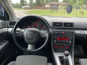 Black Audi A4 2008 in Riga, with an engine capacity of 2.00 L and mileage of 246 thousand km for 3950 €, photo 14 on AUTOMOTO.COM.LV