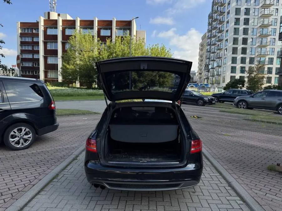 Black Audi A4 2008 in Riga, with an engine capacity of 2.00 L and mileage of 328 thousand km for 4990 €, photo 8 on AUTOMOTO.COM.LV