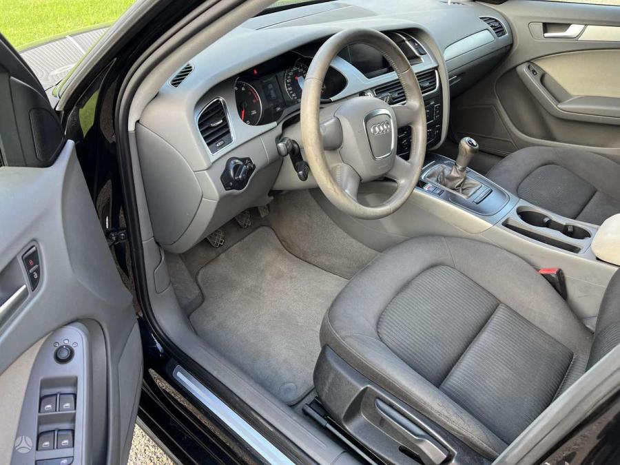 Black Audi A4 2008 in Taurage, with an engine capacity of 1.80 L and mileage of 299 thousand km for 3700 €, photo 11 on AUTOMOTO.COM.LV