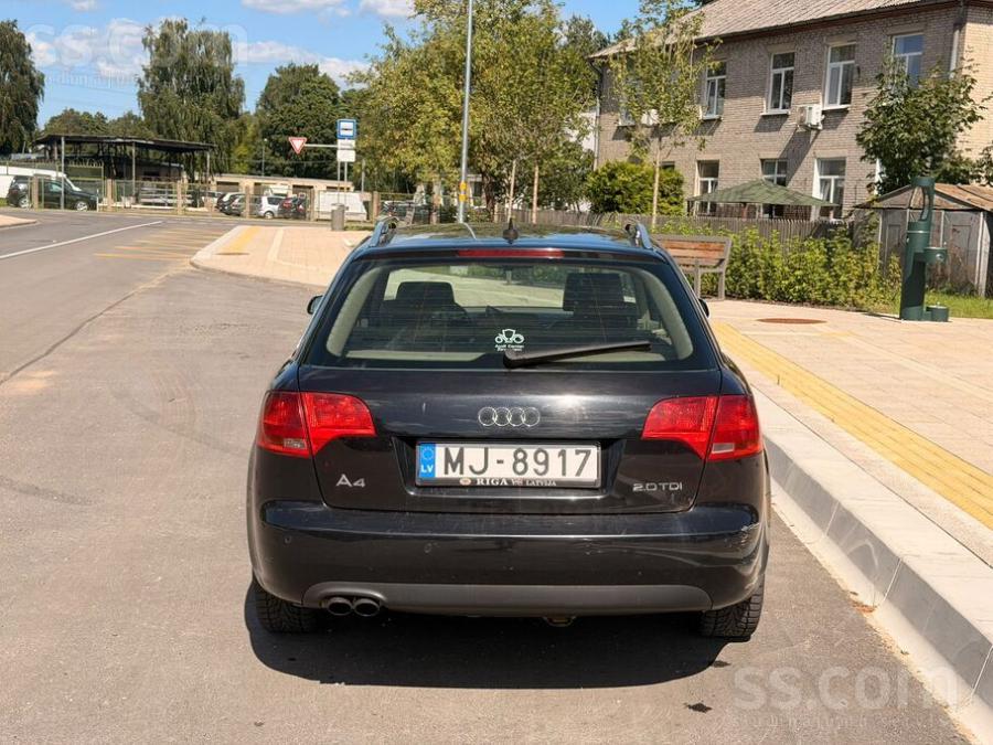 Black Audi A4 2008 in Riga, with an engine capacity of 2.00 L and mileage of 383 thousand km for 1490 €, photo 9 on AUTOMOTO.COM.LV