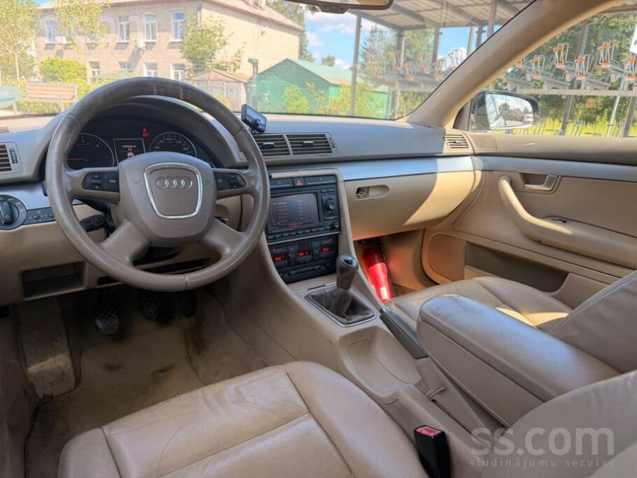Black Audi A4 2008 in Riga, with an engine capacity of 2.00 L and mileage of 383 thousand km for 1490 €, photo 11 on AUTOMOTO.COM.LV
