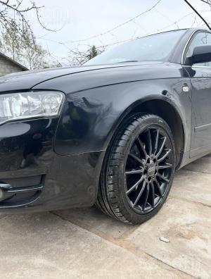 Melns Audi A4 2008 Daugavpils, ar dzinēja tilpumu 2.00 L un nobraukumu 0 tūkst. km par 2950 €, foto 3 vietnē AUTOMOTO.COM.LV
