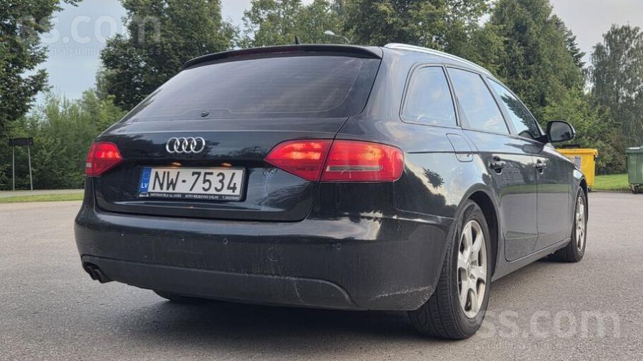 Melns Audi A4 2008 Ogre, ar dzinēja tilpumu 2.00 L un nobraukumu 329 tūkst. km par 3500 €, foto 5 vietnē AUTOMOTO.COM.LV