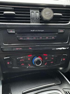 Black Audi A4 2008 in Vilnius, with an engine capacity of 3.20 L and mileage of 360 thousand km for 5000 €, photo 14 on AUTOMOTO.COM.LV