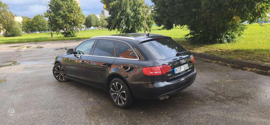 Melns Audi A4 2008 Šauļi, ar dzinēja tilpumu 2.00 L un nobraukumu 307 tūkst. km par 4888 €, foto 3 vietnē AUTOMOTO.COM.LV