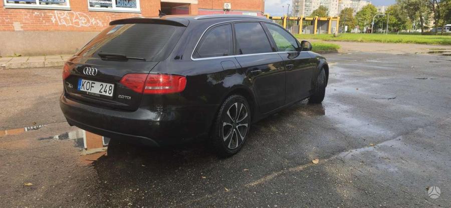 Melns Audi A4 2008 Šauļi, ar dzinēja tilpumu 2.00 L un nobraukumu 307 tūkst. km par 4888 €, foto 5 vietnē AUTOMOTO.COM.LV